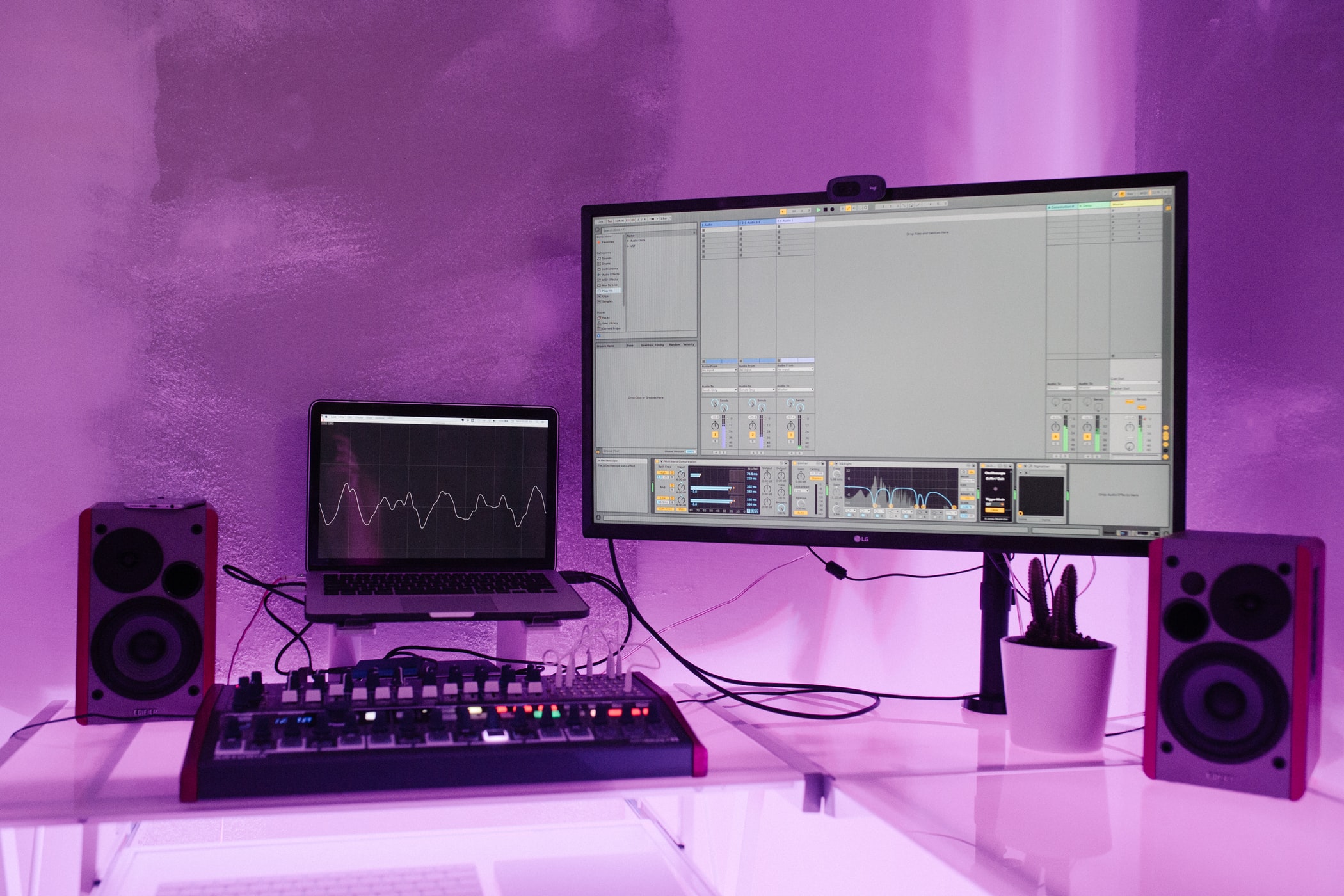 Best Computer for Making Beats - Our Top Picks (2022) - Producer Sphere